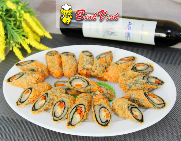 Bánh Cuộn Rong Biển