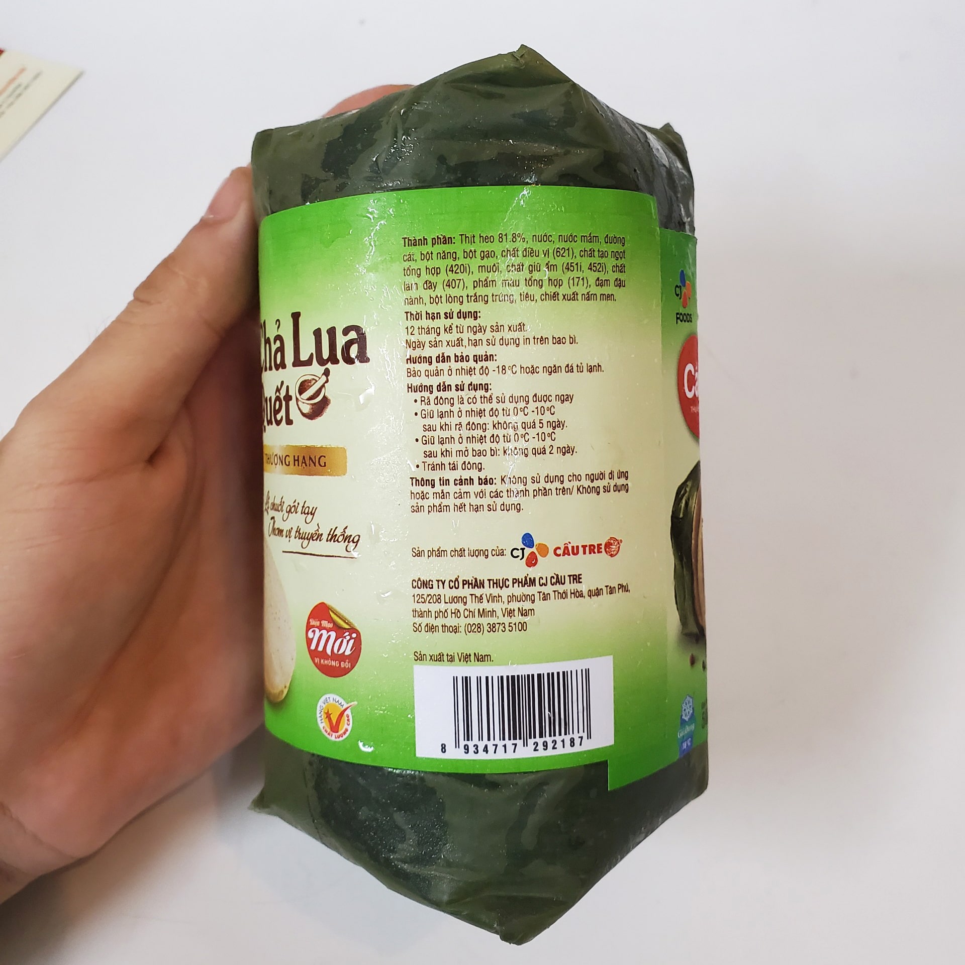 Cách chọn mua chả lụa ngon và mẹo nhỏ phân biệt giò có chứa hàn the hay ...