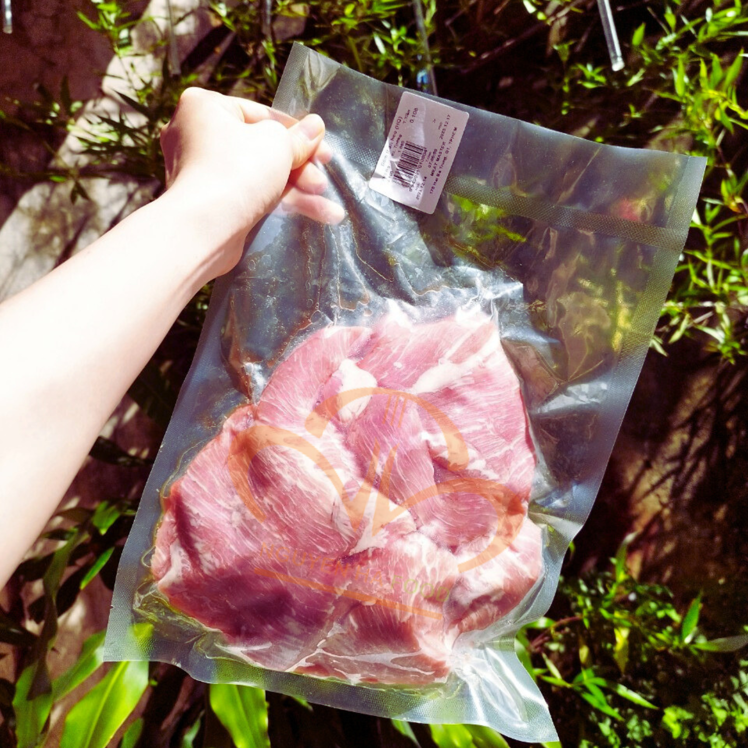 Thịt Đệm Thăn Heo Tươi CJ | Nguyên Hà chuyên cung cấp xúc xích, pate ...