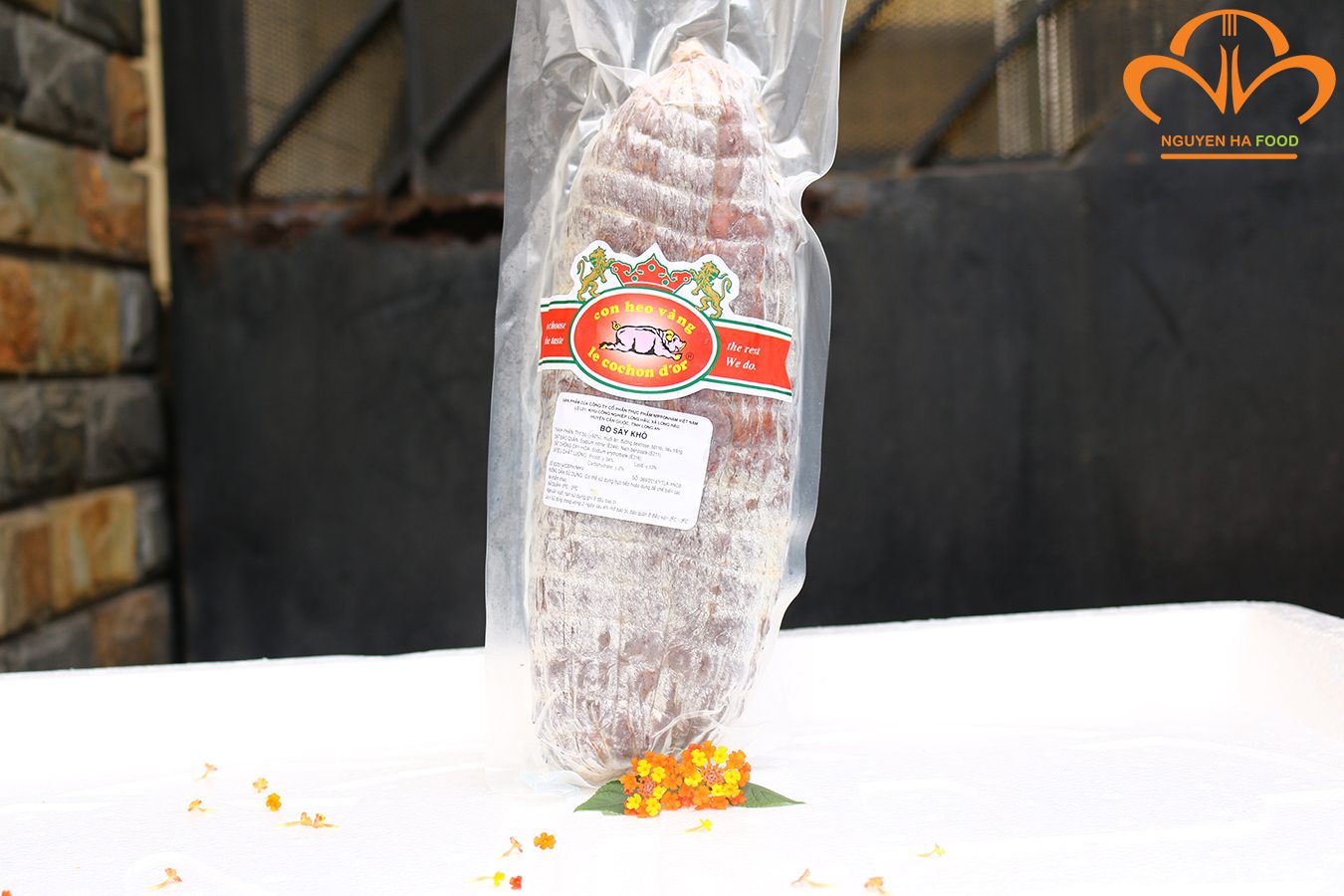 BÒ SẤY KHÔ CẮT LÁT - DRY BEEF STYLE GRISONS SLICED - BEEF GRISON ...